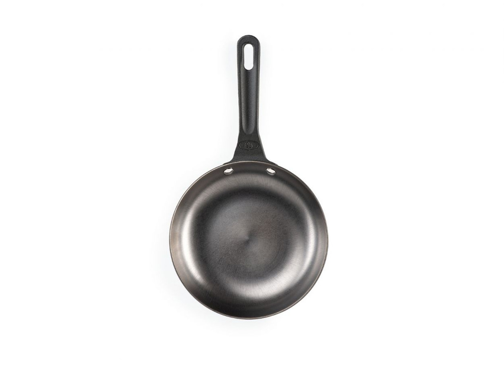 Patelnia żeliwna GSI Guidecast Frying Pan 8" - 20cm